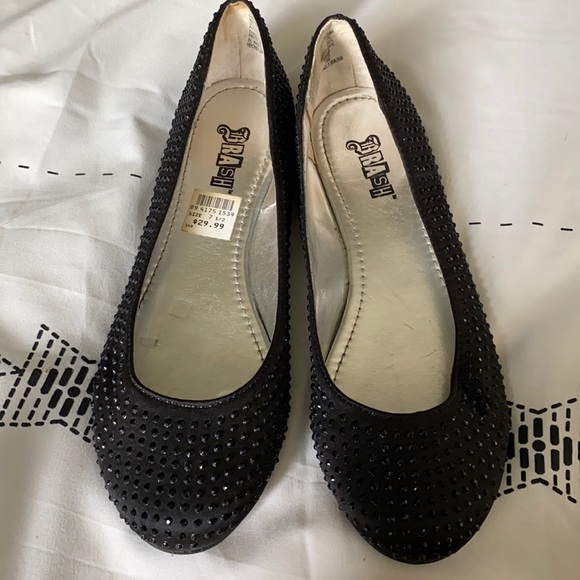 Brash | Shoes | Satin Black Stud Flats | Poshmark